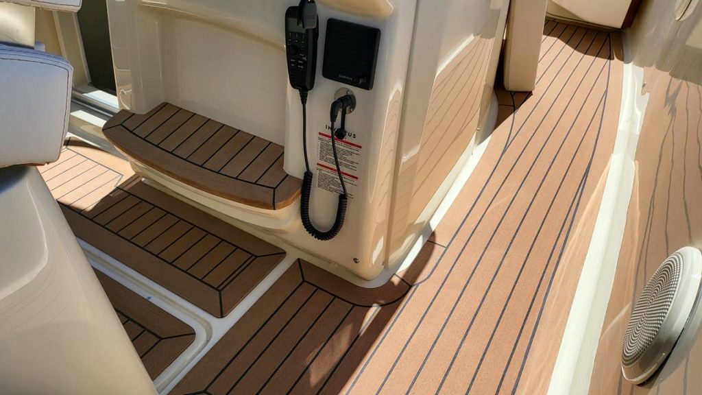 Use cases of PVC teak decking — ISOTEAK